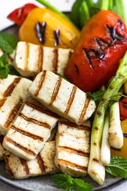 How to store halloumi in salt water recipes - Appetizer or light meal