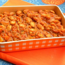 Greek beans with spinach gigantes me spanaki recipes - Main course