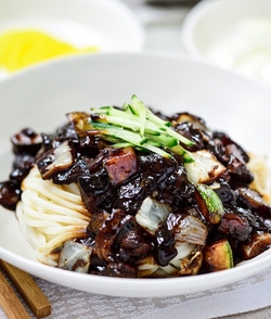 Jjajang fresh noodle with black bean sauce recipes - Main course