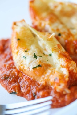 Blue box - How many stuffed shells in a box recipes