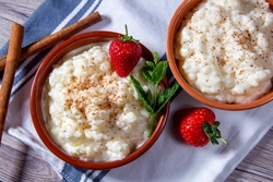 Dessert - Slow cooker clotted cream rice pudding recipe