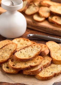 Appetizer - What are small pieces of bread called recipes